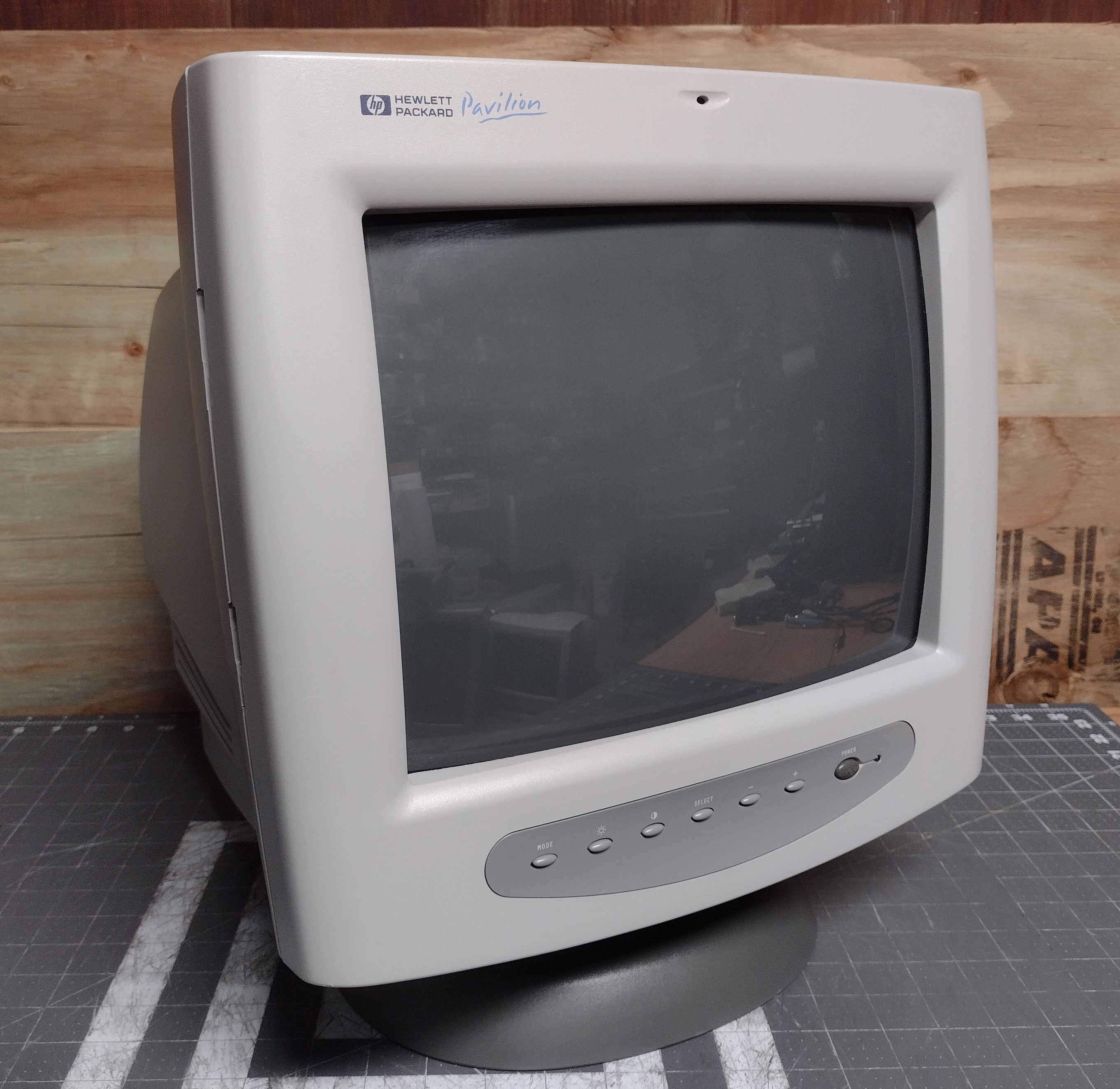 HP Pavilion M40 | CRT Database